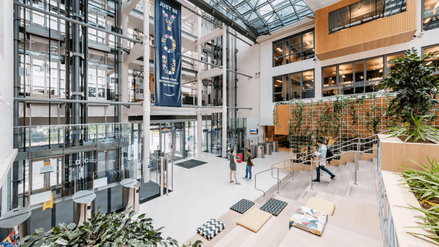 Amazon as an Employer in Luxembourg: Culture, Open Jobs, Salaries and ...